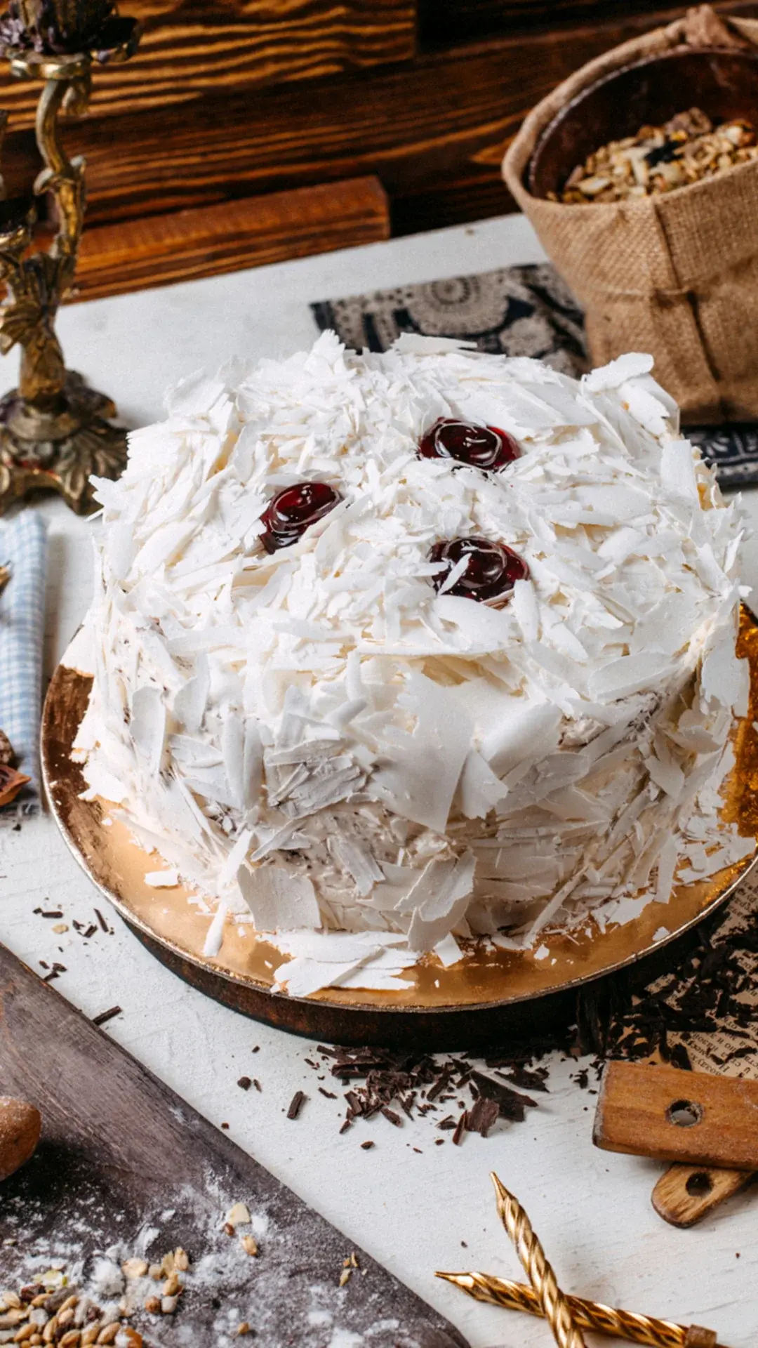 Cake Designs That Only Require A Few Ingredients