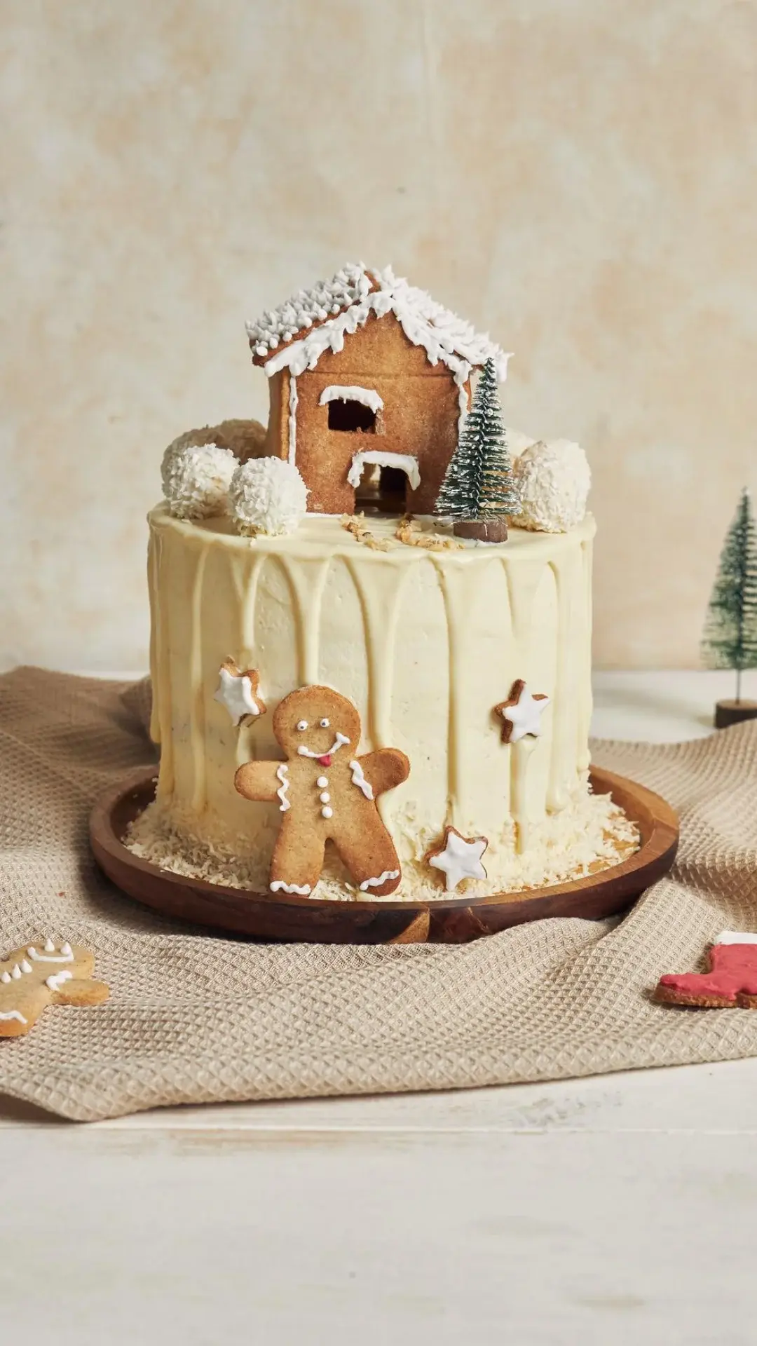 Top Peppa Pig Cake Ideas For A Farm-Themed Party